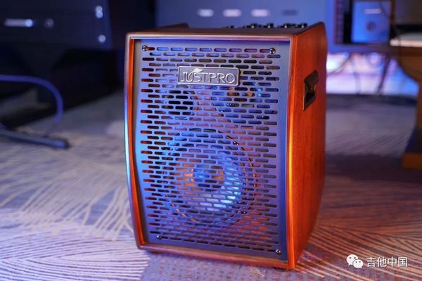 吉他中国新媒体中心出品 | JUSTPRO MX-100原声吉他音箱评测 - JUSTPRO杰斯普乐器官方网站